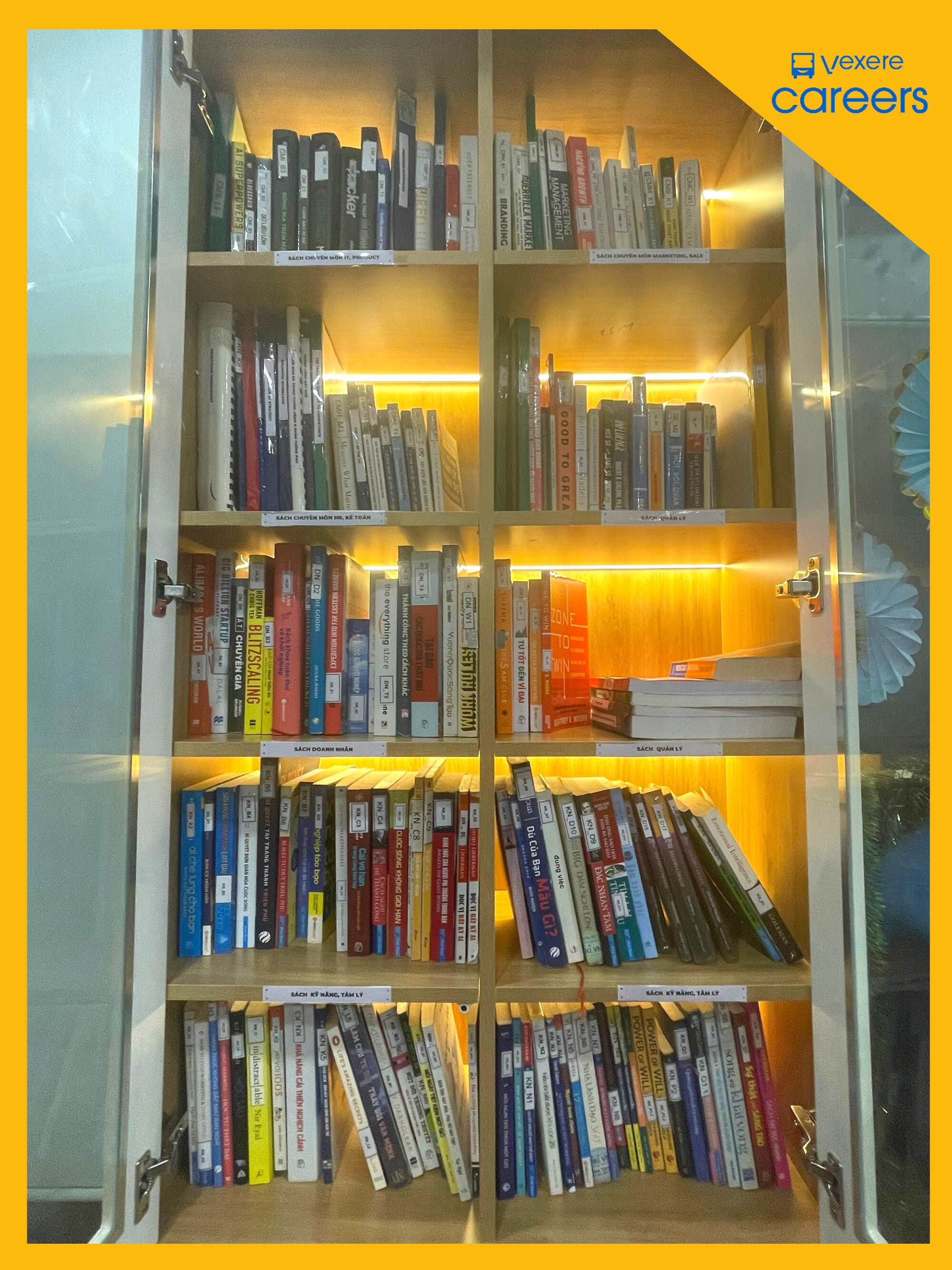 “Truyền Thống” Sharing Sách Tại Vexere – Vexere Careers